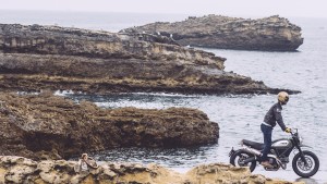 Wheels and Waves - Urban Enduro Ducati Scrambler - MotoGeo
